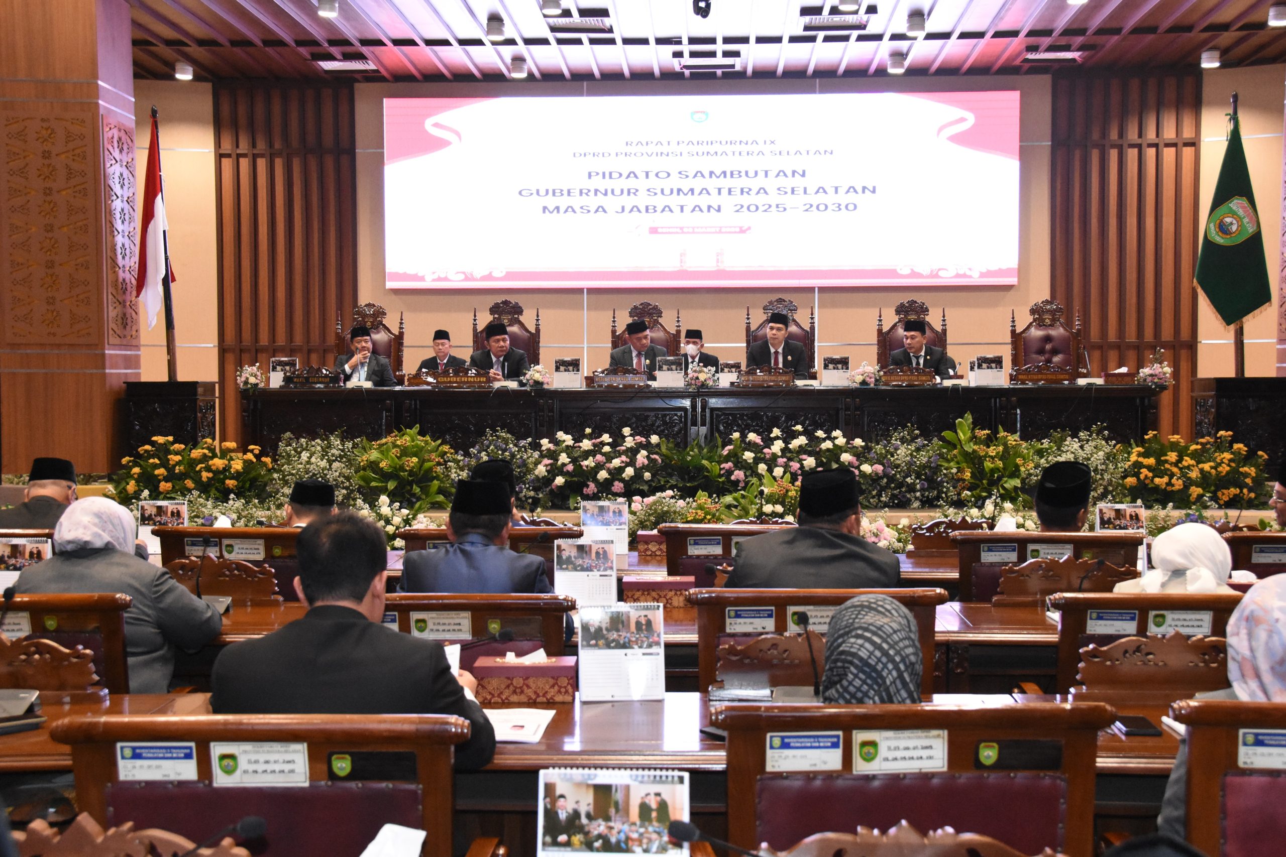 DPRD Sumsel Dengarkan Pidato Sambutan Gubernur Terpilih Masa Jabatan ...