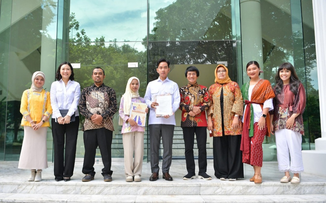 LPAI Serahkan Suara Anak Indonesia kepada Wakil Presiden RI dan Wakil ...